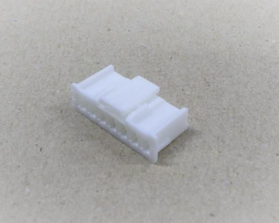 XAP-07V-1 日本圧着端子製造(JST) コネクタハウジング 7極 ピッチ：2.5mm 1列