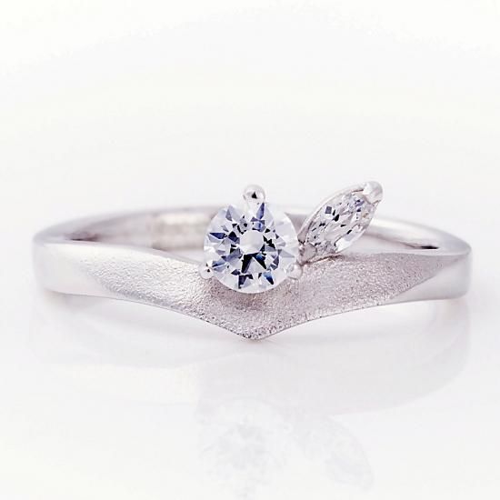 レディースダイヤモンドリング 0.20ctD-3EX H&C-VVS1[K18]品番:LD042 - CHERI DIAMOND